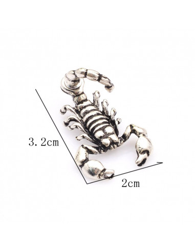 Cercel ear cuff, scorpion cu coada arcuita